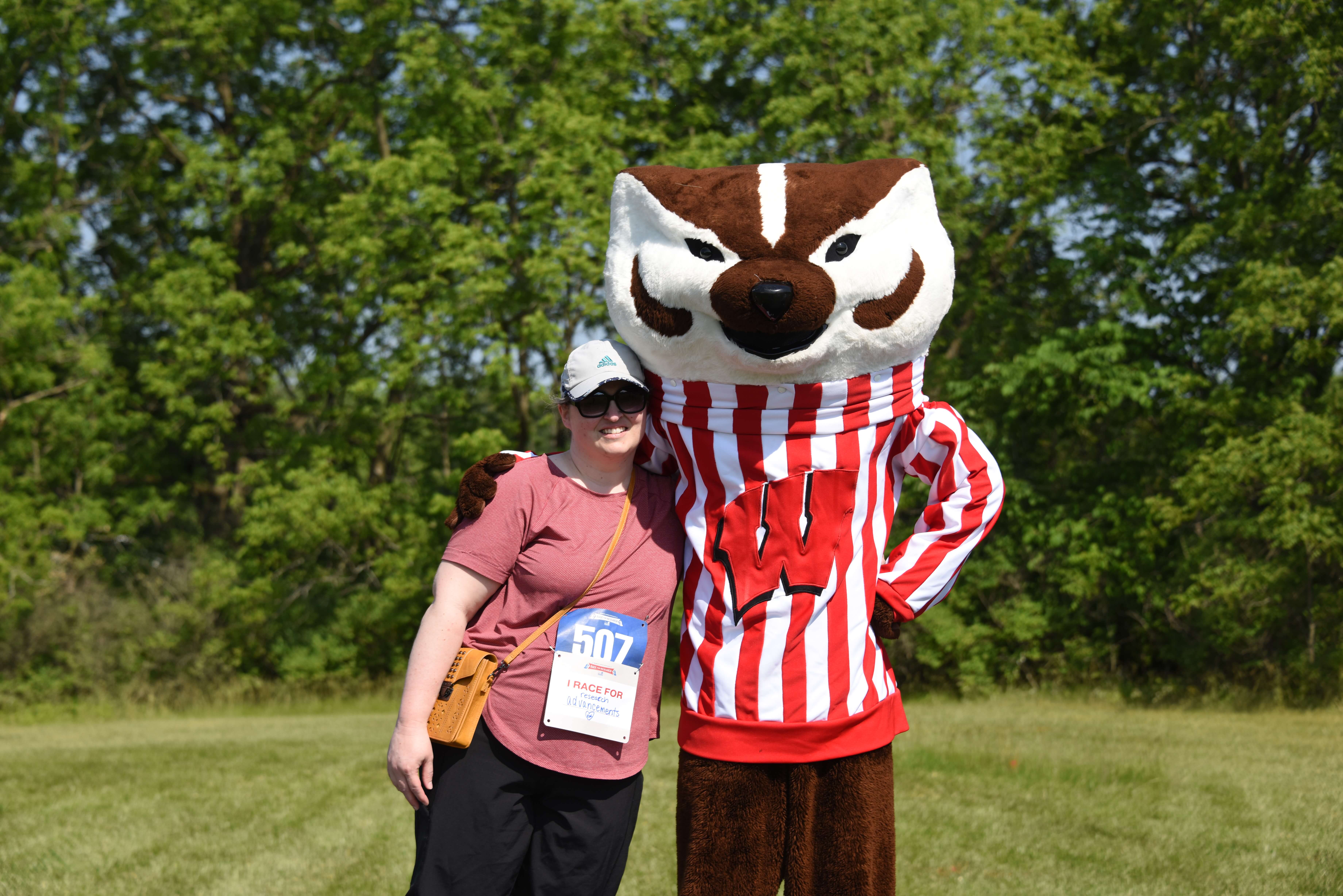 VIDEO: UW Health Carbone Cancer Center Race for Research: Laurie's ...